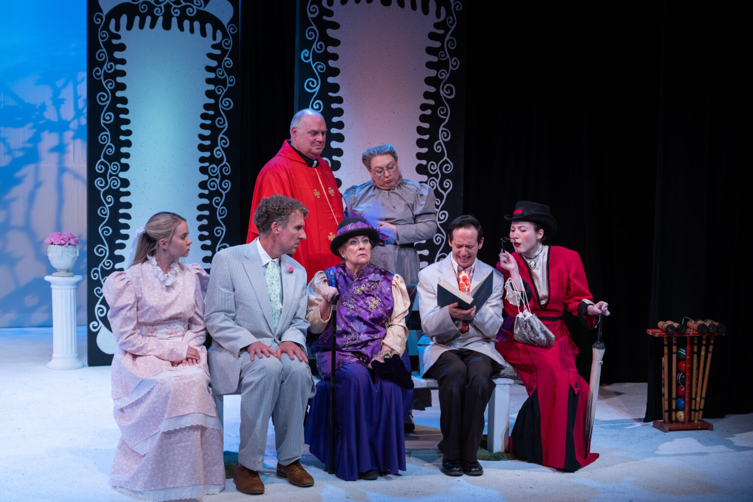 Review: The Importance of Being Earnest - Curtain Up!